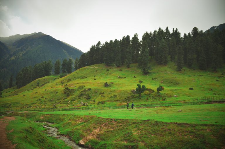 Kashmir – Go Offbeat, Beyond The Usual “Margs”